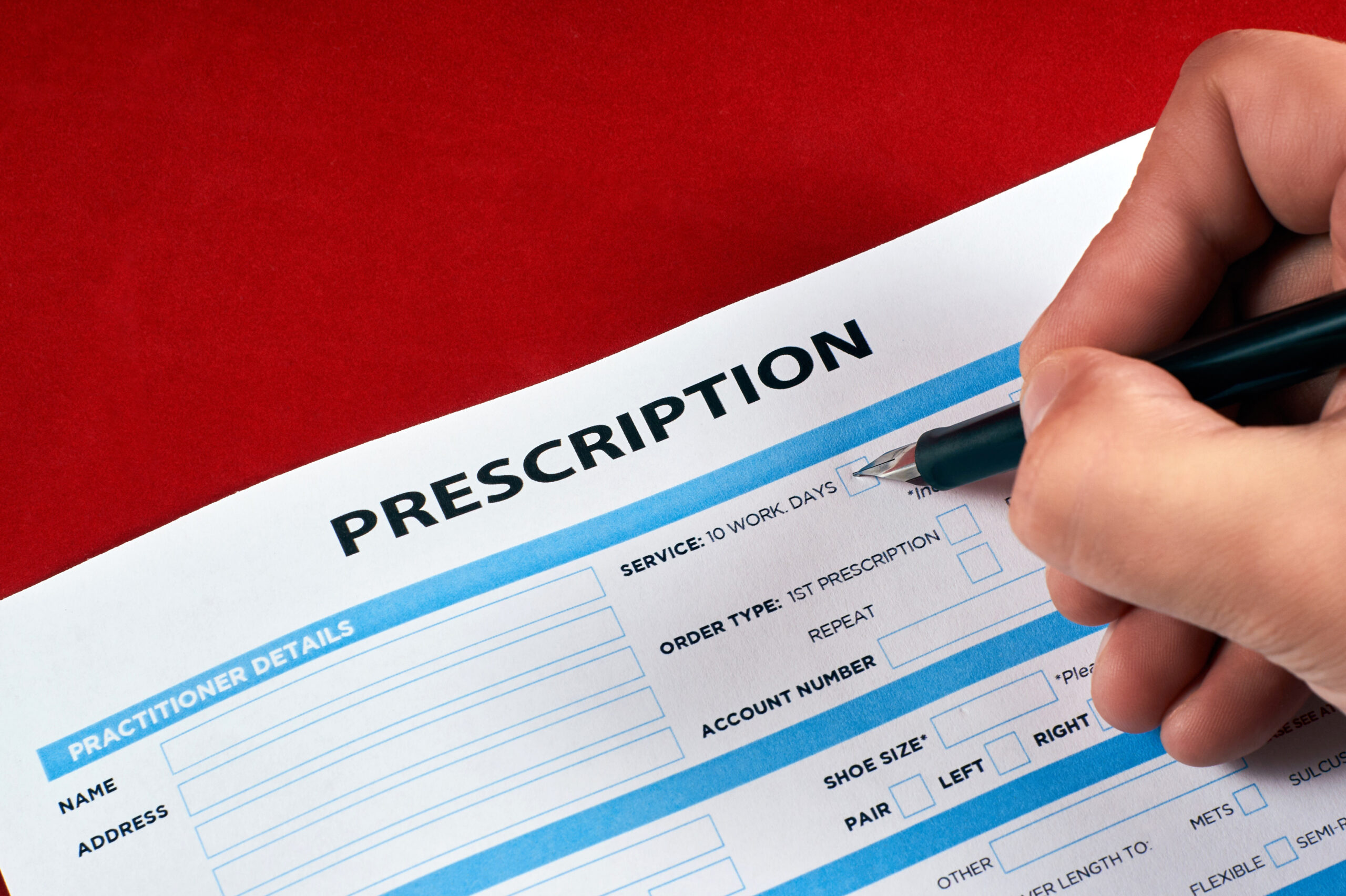 Never Run Out of Meds: Prescription Refill Tips You Need Now